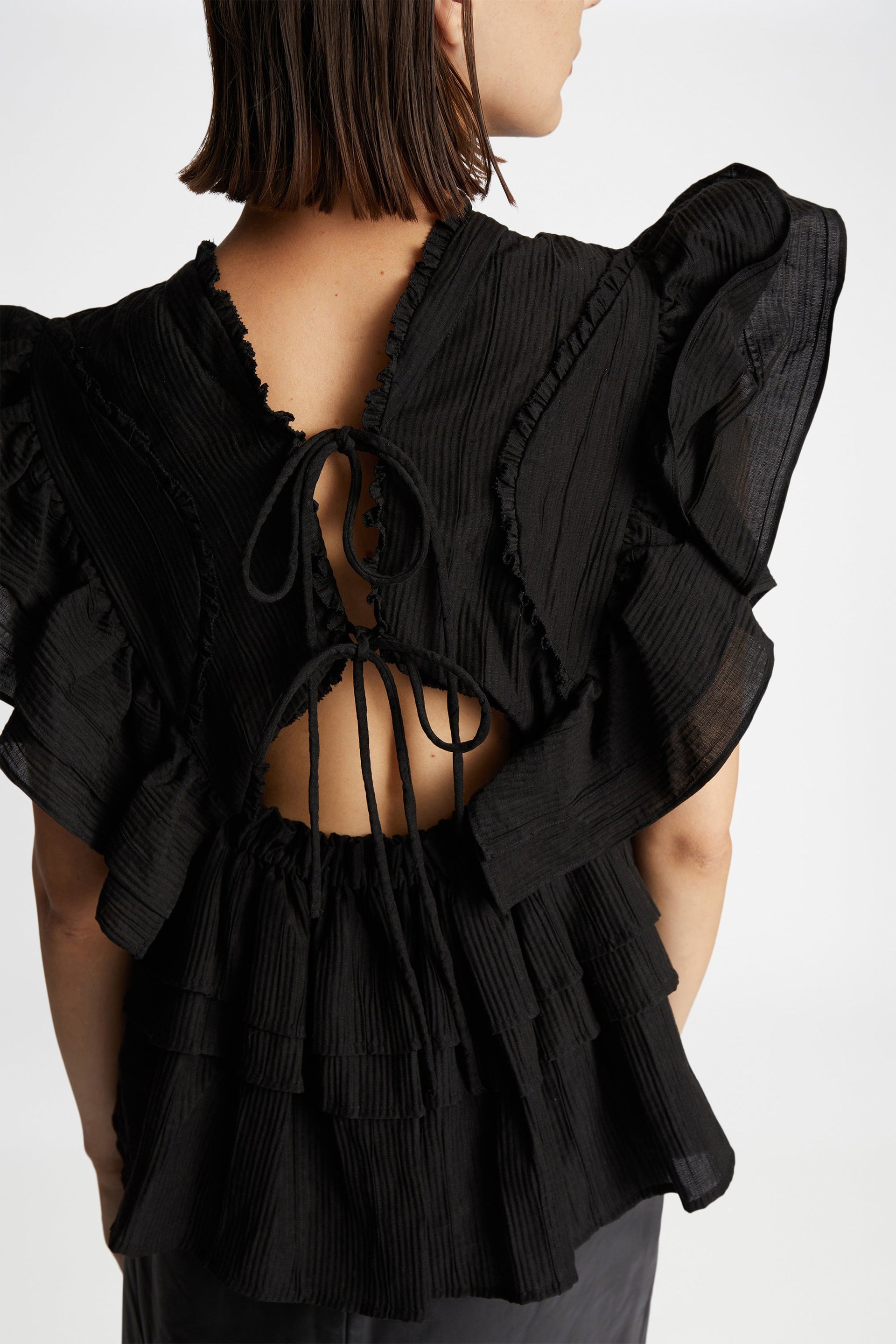 New In | See the Newest Fashion from Munthe Online