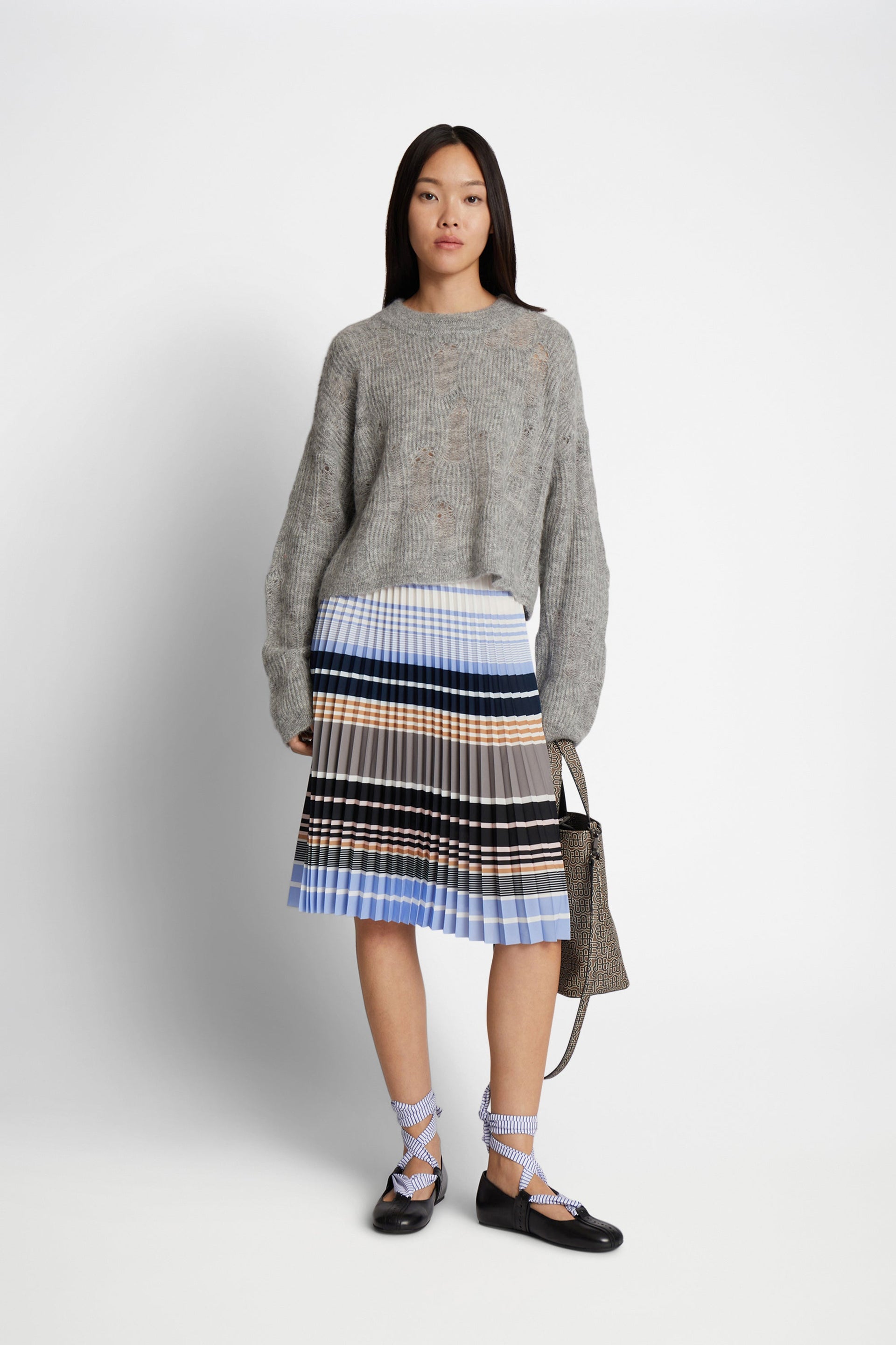 New In | See the Newest Fashion from Munthe Online