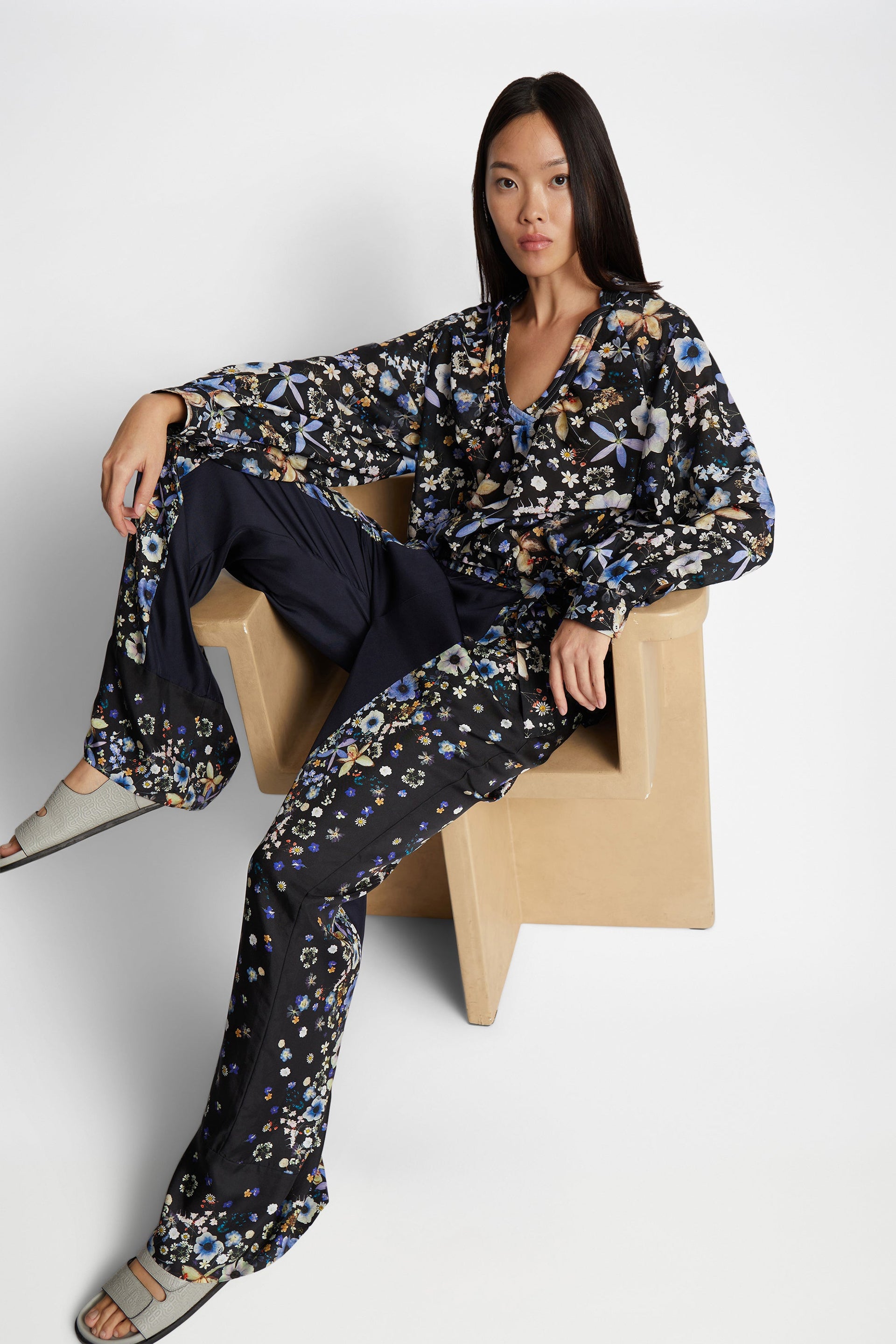 Trousers & Shorts - Munthe | Browse our Collection Online