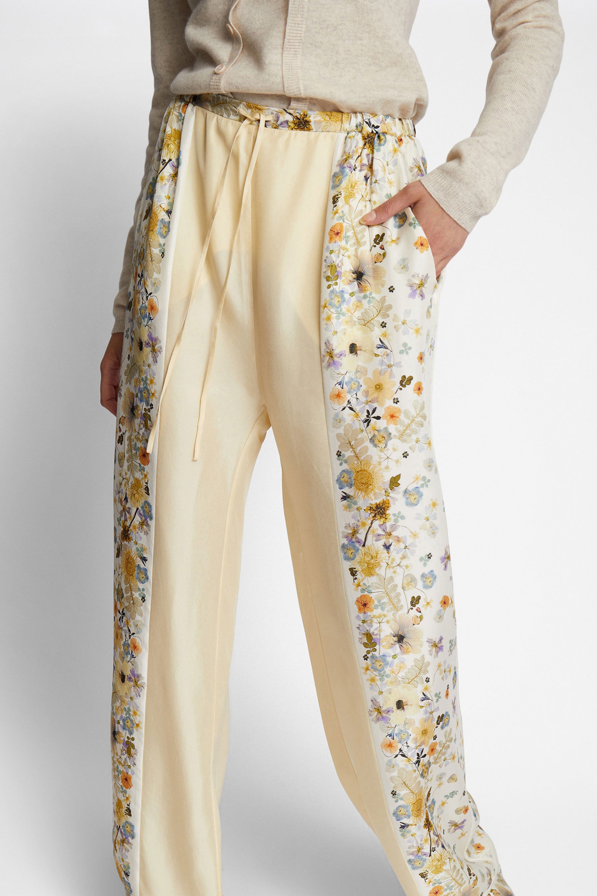 Trousers & Shorts - Munthe | Browse our Collection Online